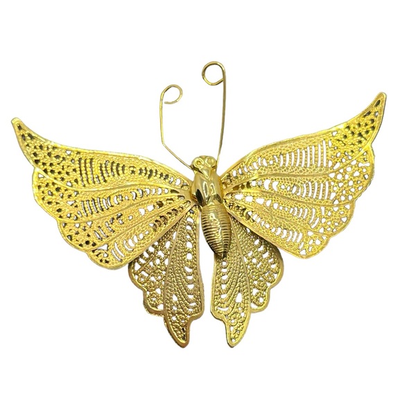Jewelry | Vintage Gold Tone Butterfly Insect Filigree Pierced Metal ...